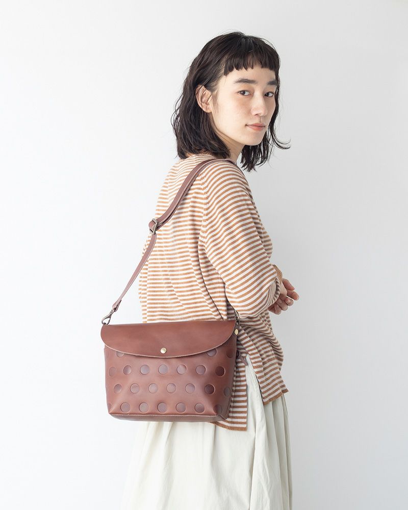 さらに使いやすくなって再登場！「キャンディ ショルダーバッグ」 | Kanmi（カンミ）公式オンラインストア